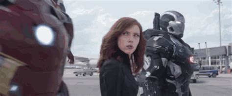 “酷女孩”，另一种男性视角下的性感符号 Bdsm校长