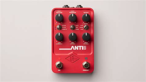 Universal Audio Uafx Anti 1992 High Gain Amp Pedal Review Guitar World
