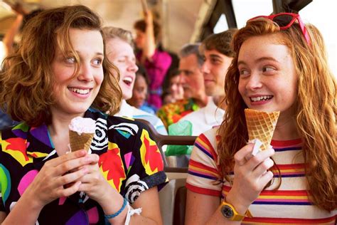 Stranger Things Turned The Makeover Trope On Its Head