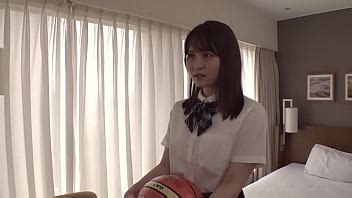 Https X Gd Kjjhj Part Miki Est Belle Et Mignonne Et Pourtant Svelte Et Dot E D Un Beau