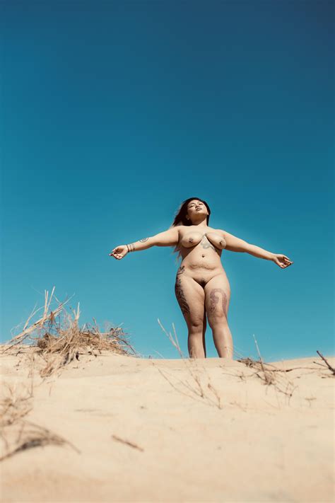 Best R Nakedbutnotafraid Images On Pholder Nude Tanning Is A Vibe
