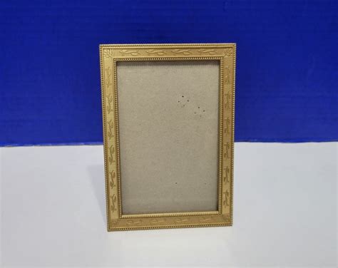 Vintage Brass Standing Picture Frame Leaf Border Etsy