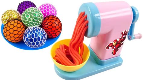 ویدبید بازی های کودکانه فیلم کودکانه نودل رنگی با توپ کششی