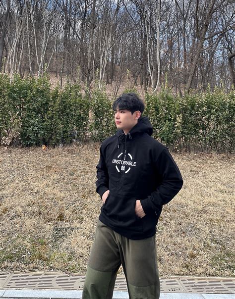 I Am Unstoppable 아이엠 언스탑퍼블 후드티 오버핏 헤비웨이트 Hoodie Unstoppable 언스탑퍼블