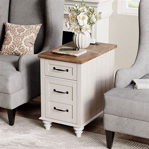 Chairside Table With Power