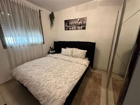 דירות למכירה דירה 4 חדרים למכירה בפתח תקווה יעל רום אם המושבות