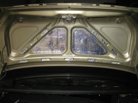 Шумоизоляция крышки багажника) — Daewoo Nexia (N150), 1,5 л, 2008 года ...