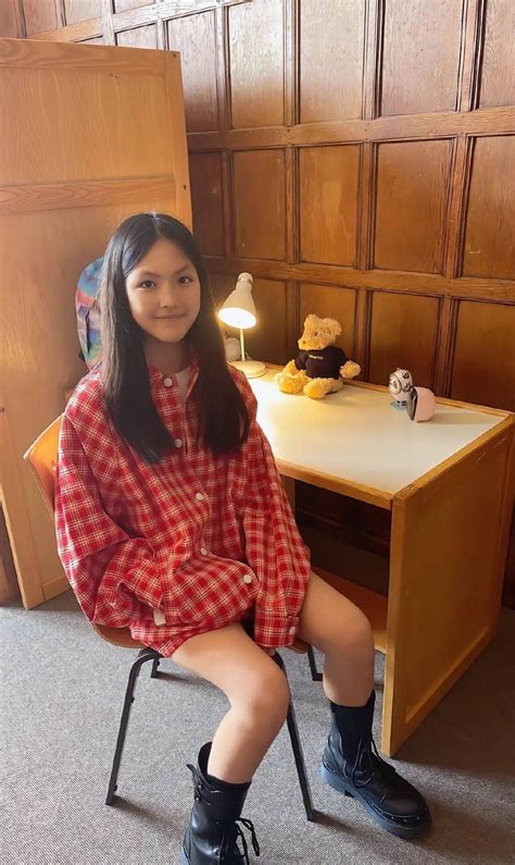 李湘晒照为女儿庆生 13岁王诗龄又瘦又美变化大上海热线娱乐频道