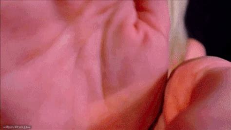 Giantess Handheld Clips Sale