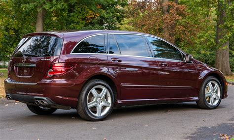 Rare 2007 Mercedes R63 Amg Is Todays Bring A Trailer Auction Pick
