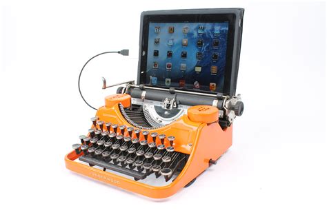 9 Underwood Usb Typewriter Poets And Writers