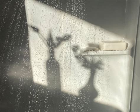 6 Helpful Tips To Reduce Humidity In Your Bathroom SoCal