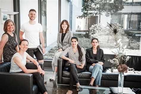 About Smart Reporting