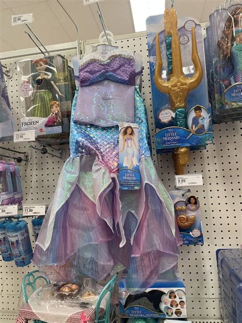 미국 마트에 진열된 인어공주 장난감 근황 인스티즈 Instiz 익명잡담 카테고리