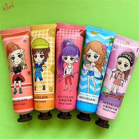 کرم مرطوب کننده دختر دلبرباش