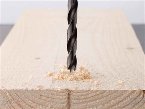 How To Use Brad Point Drill Bits For Precise Clean Cut Holes