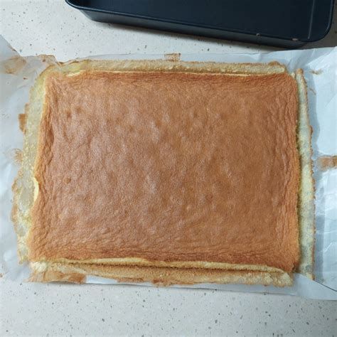 딸기 롤 케이크 만들기 홈베이킹 레시피