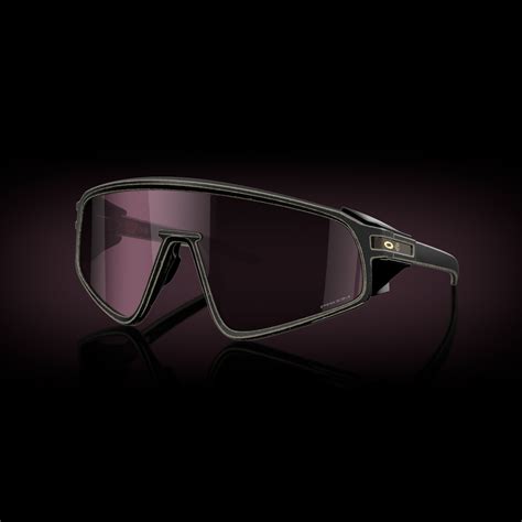 Oakley X Cinelli Latch™ Panel Prizm Road Black Lenses Cinelli Raceworn