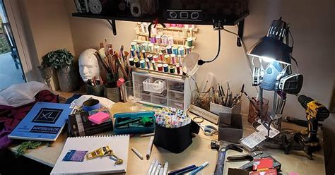 Artsy Intp Desk Imgur