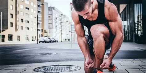 How to Get and Keep Abs While Bulking [The Ultimate Guide]
