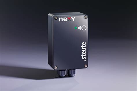 Receiver For Integrating Signalling Columns In Wireless Systems