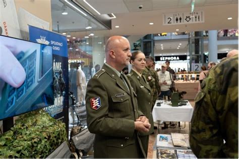 Cybersecurity Cisconetworkingacademy Branimecesko Digitalniarmadacr Aktivnizaloha Cisco