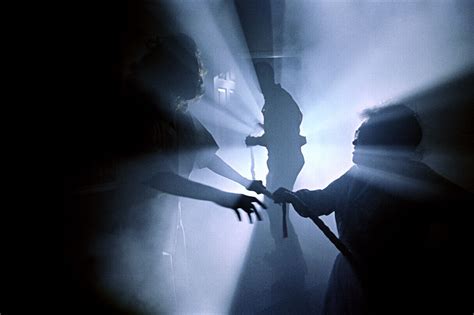 What Really Happened During The Making Of ‘poltergeist Vanity Fair