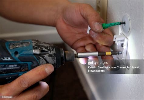 Wayne Tzeng Prepares To Connect A High Speed Fiber Optic Line For News Photo Getty Images