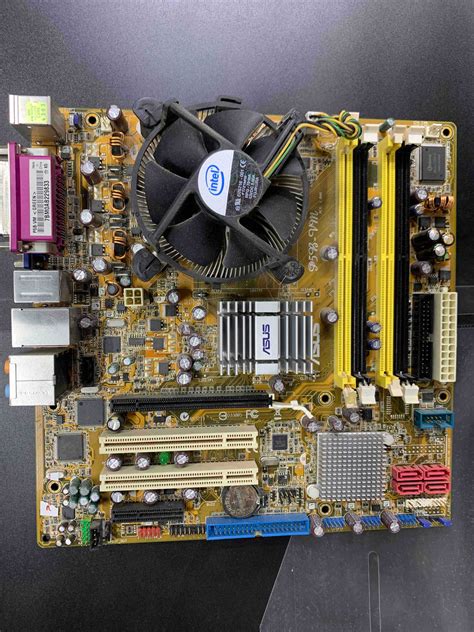 Материнська плата ASUS Socet 775 +Процесор+Кулер+Память: 200 грн ...