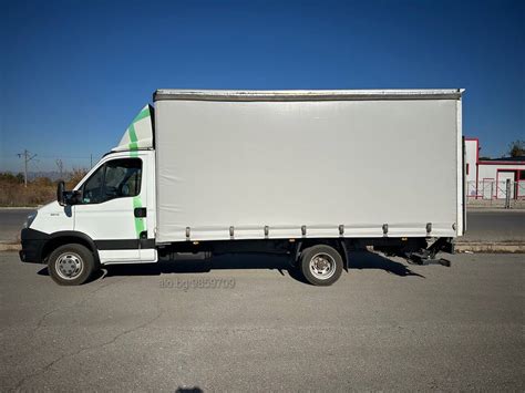 Голям бус камионче 4 80 м дължина с падащ борд транспортни услуги Транспортни Ха