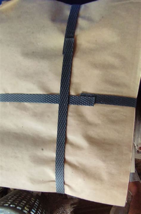 กระดาษห่อฝรั่ง 1กิโล300 350แผ่น กันน้ำกันแสงแดดดีขาดยาก ใช้แผ่นเดียว เกษตร พืชผล Hns Thaipick