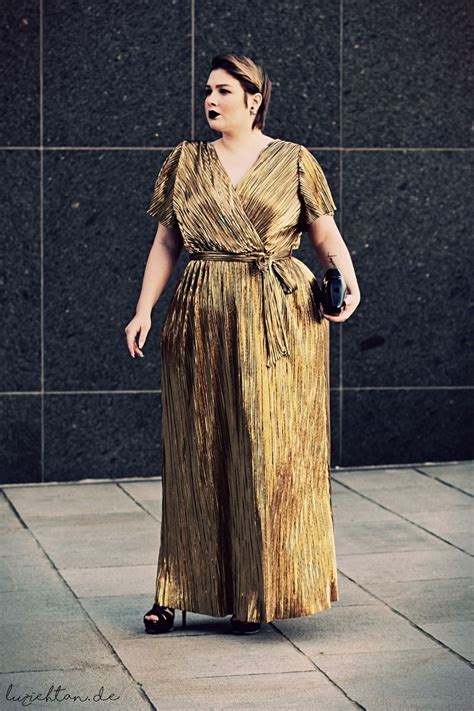 Black And Gold • Lu Zieht An ♥ ® Gold Plus Size Dresses Plus Size