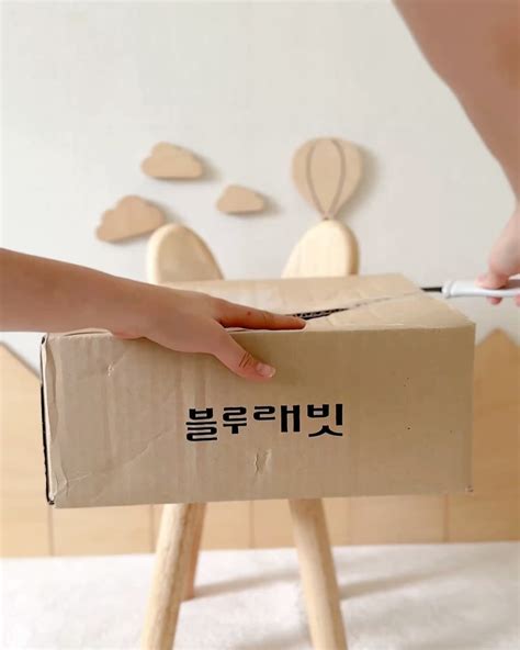 맘스톤 지석맘 〡아기모델 지석 블루래빗 소리놀잼 은 유치원 어린이집에서 진행하는 프로그램으로 어린이집 놀이교육 누리과정을 담고 있어요 선긋기 스티커 놀이 등