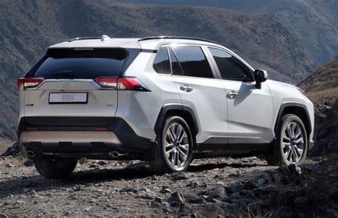 Моторное масло для TOYOTA RAV4: какое масло заливать в ДВС Тойота РАВ 4 ...