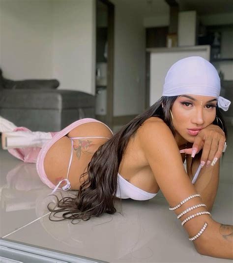 Laura Saenz Nude Porn Pictures Xxx Photos Sex Images 4075278 Pictoa