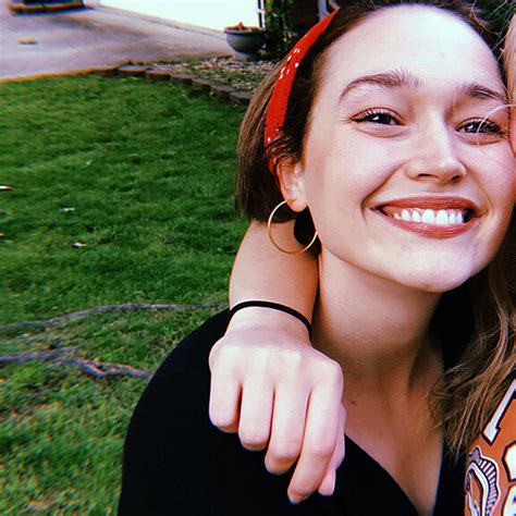 Alexis Brown Sharegrid