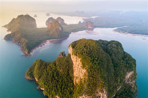 공중 보기 남 태국의 맹그로브 숲과 열 대 아름 다운 해변 바다를 촬영 0명에 대한 스톡 사진 및 기타 이미지 0명 경관 계절 Istock