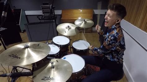 Videos Drummer Amanda Dal
