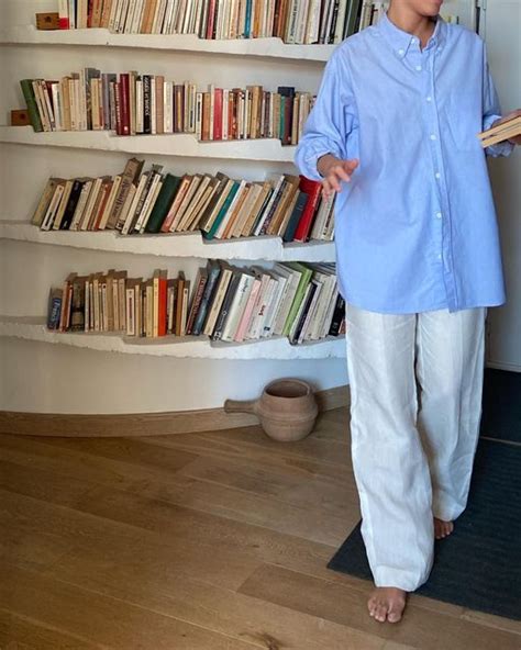 Simay Demirel On Instagram Whereiwouldliketoread 100k Today 🧿📚🤍 Tøj