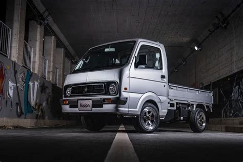 ラスター／軽自動車のカスタムパーツ最新カタログ発表 トラックニュース