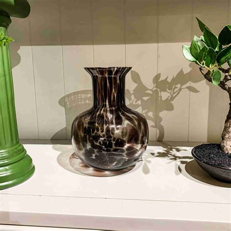 Tortoise Shell Effect Vase Ben Tasker Flooring And Interiors Tortoise Shell Effect Vase Ben Tasker Flooring And Interiors