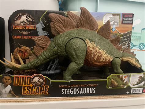 Stegosaurus Jurassic World Bn Hobbies And Toys Toys And Games On Carousell