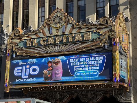 Photosvideo All Things Elio Arrive At Historic El Capitan Theatre