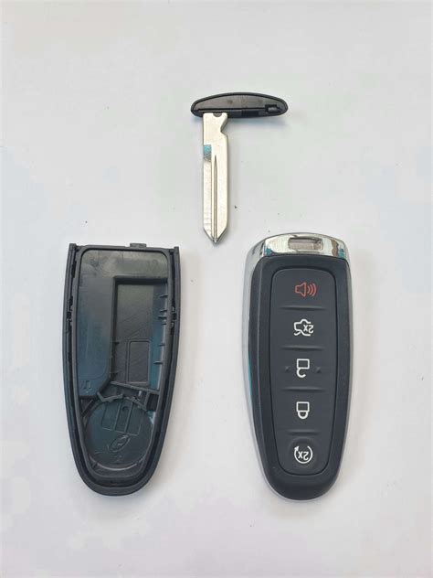 Ford Focus Key Replacement What To Do Options Costs And More
