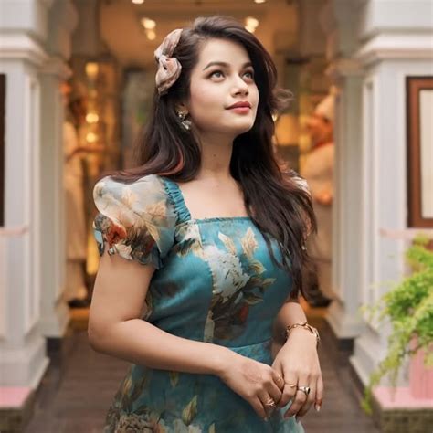 Subhashree Mishra🕊️ (@subhashree_subhuuuu) • Threads, Say more