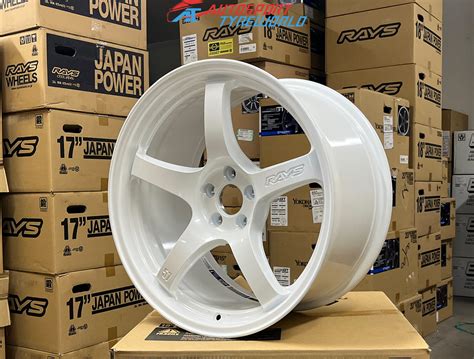 Rays Gram Light 57cr Pearl White Cpp Autosport Tyre World Magill