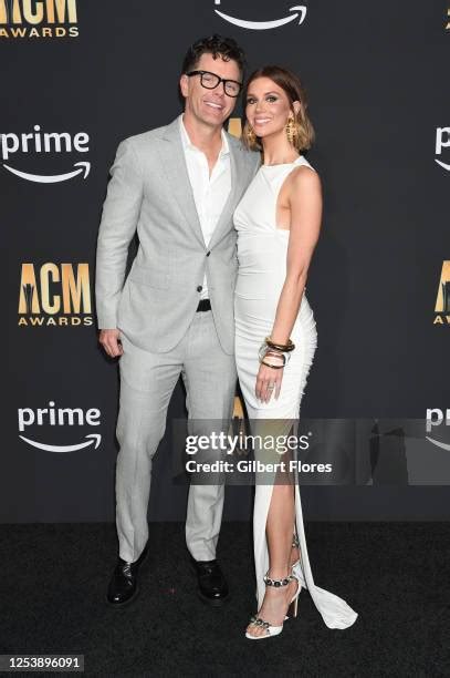 Bobby Bones Photos And Premium High Res Pictures Getty Images