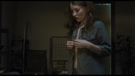Emily Browning Sleeping Beauty 
