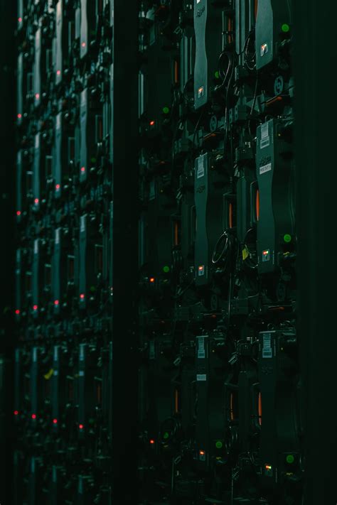Difference Between Centralized And Distributed Databases