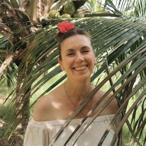 Larisa Ambroggio Ayuraum Ayurveda